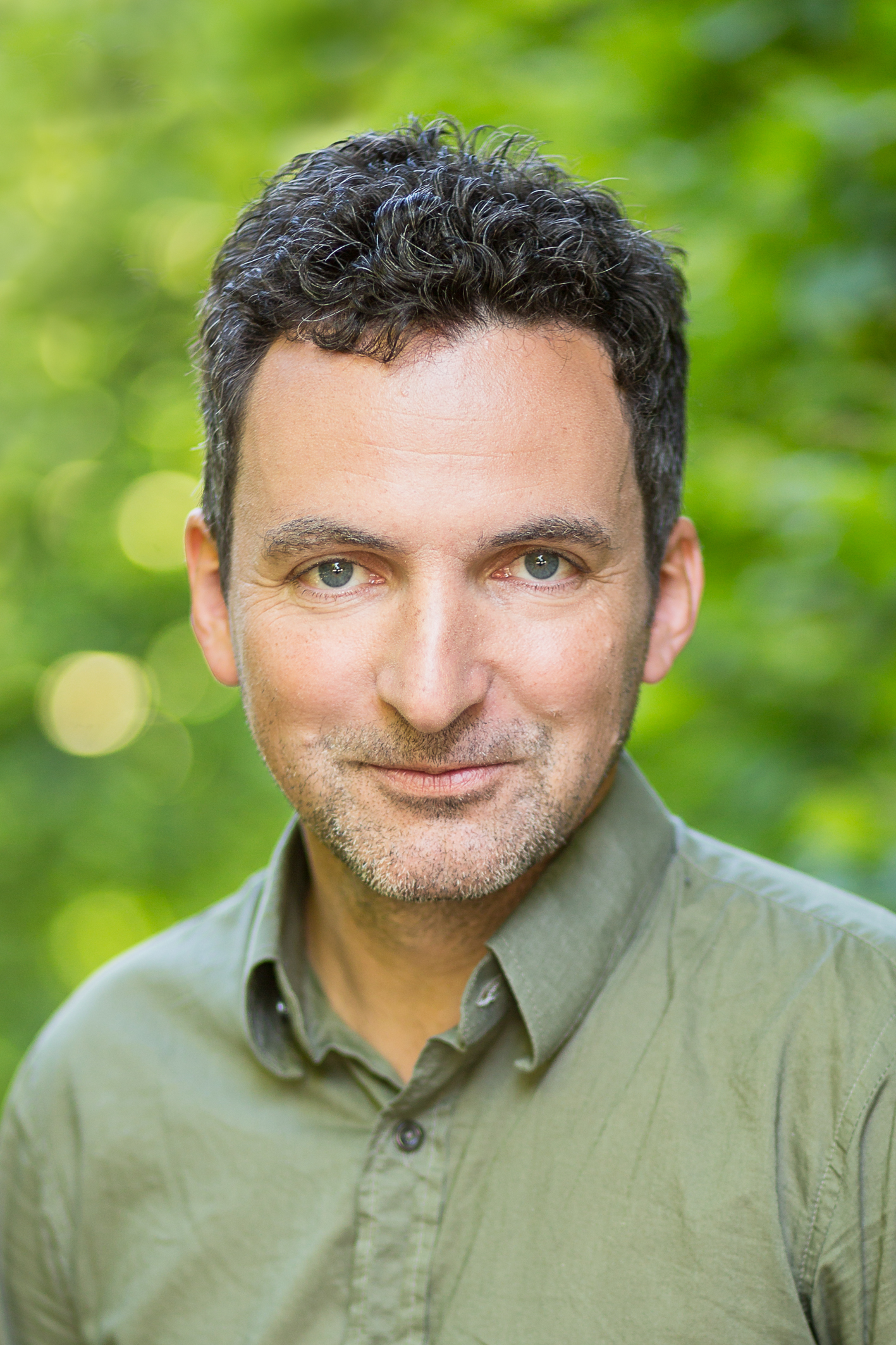 Roland Hackl - tbw research